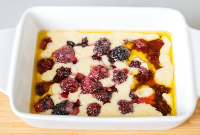 Easy Bisquick Blackberry Cobbler-The Lemon Diaries
