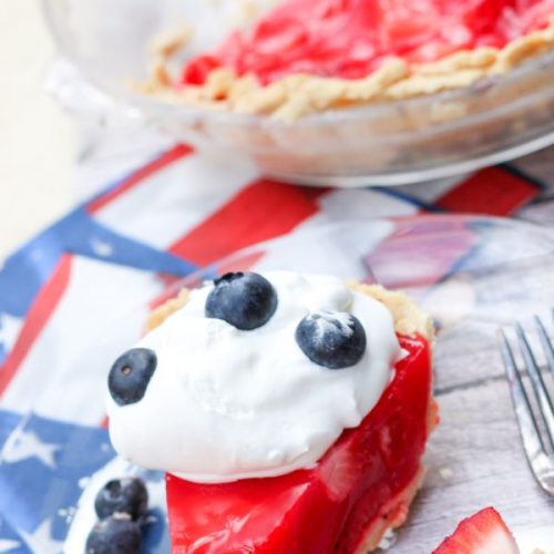 Red White and Blue Strawberry Pie-The Lemon Diaries