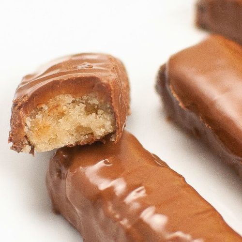Homemade Copycat Twix Bars Recipe-The Lemon Diaries